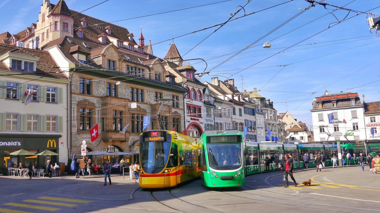 Bazylea miasto w Szwajcarii, które trzeba zwiedzić - Dobre tripy